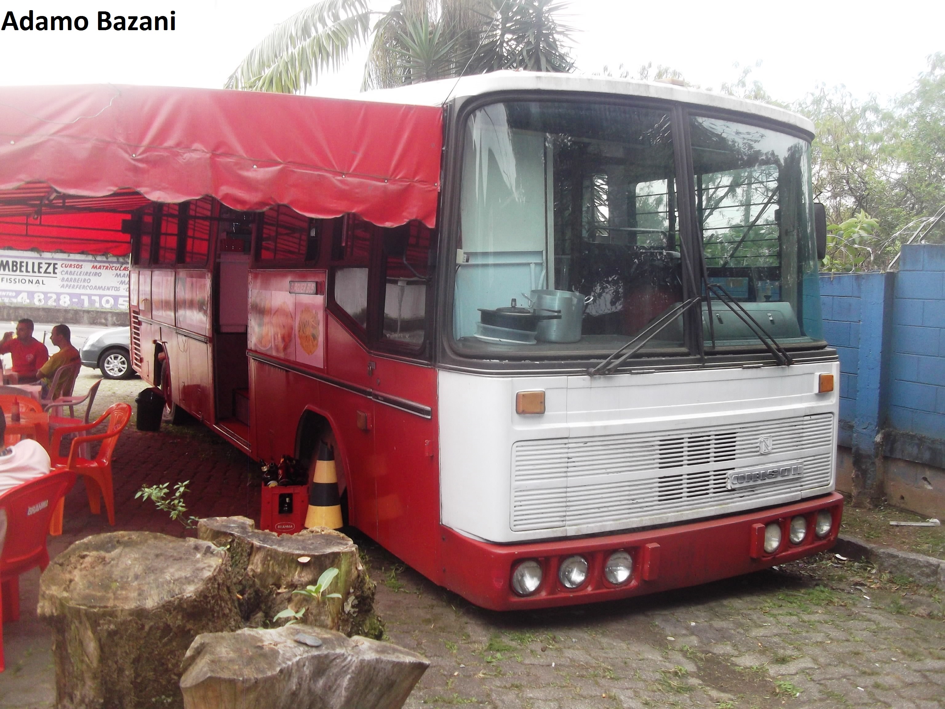 VARIEDADE: Uma refeição de Diplomata