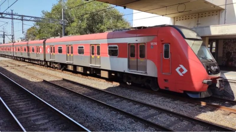 Estação Piqueri da linha 7-Rubi da CPTM recebe Unidade Móvel LGBTQIA+ ...